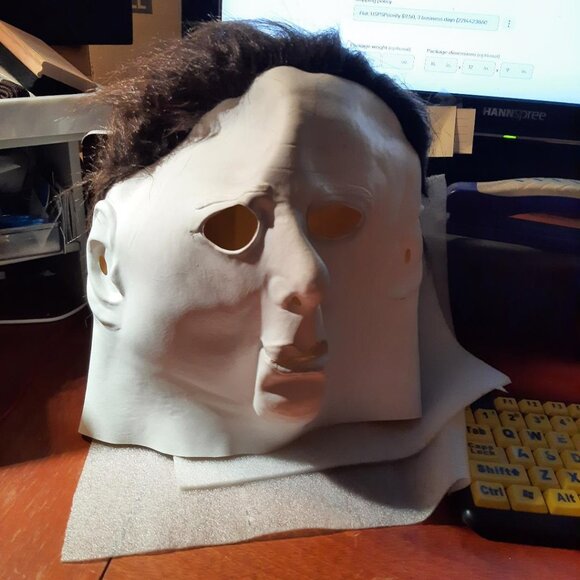 unbranded | Accessories | New Halloween Michael Myers Murder 1x11 Mask ...